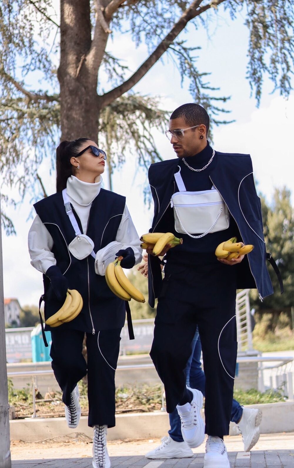 Sam + Sara – BISKIT